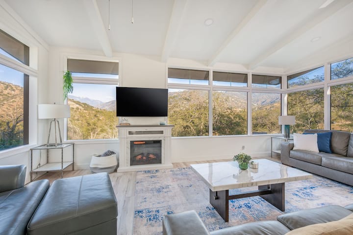 Sequoia Magic Views • Cozy Fire + Modern Design - Sequoia National Park