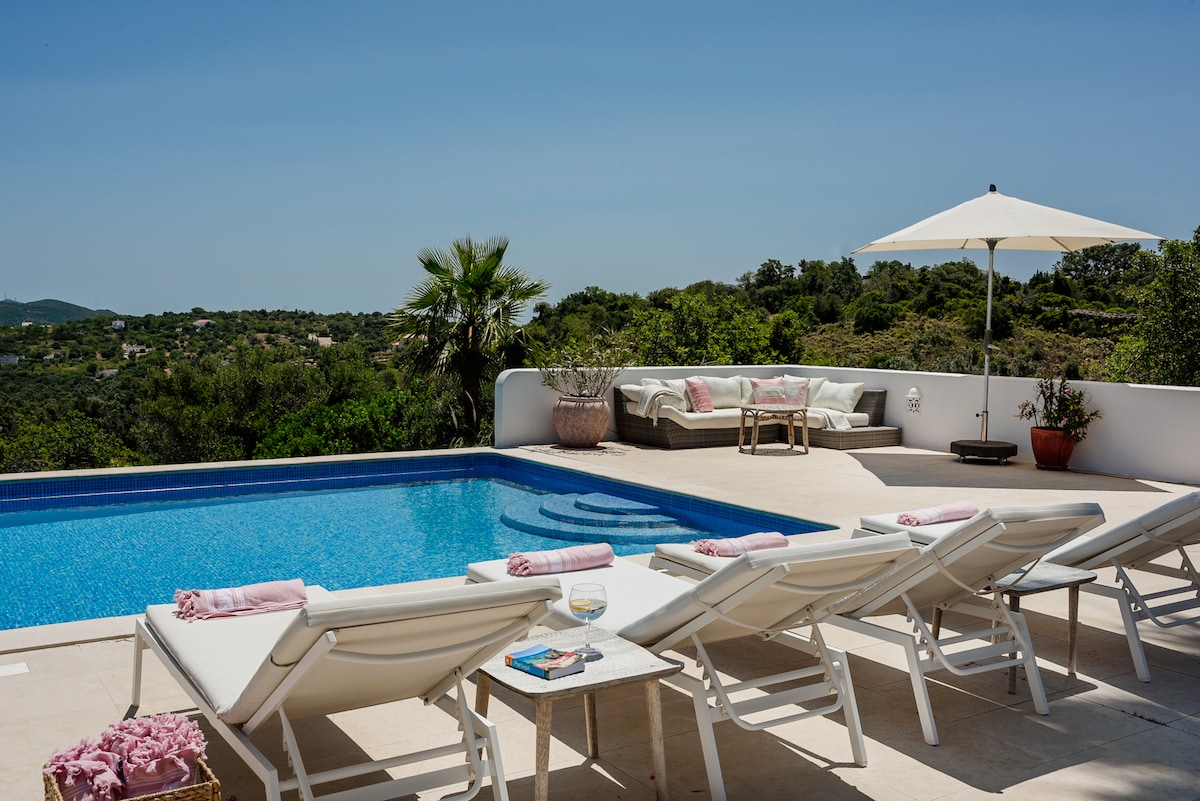 Quinta Fernando 4 En-suite Beds | heatable pool - Villas for Rent in ...