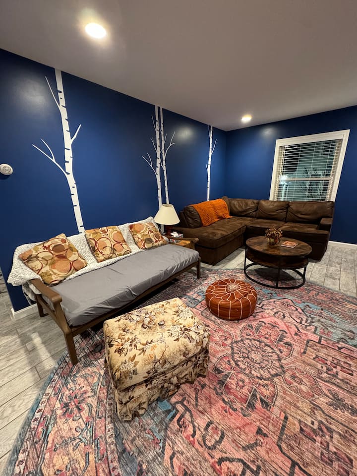 Quiet Apartment Getaway - Bennington, VT