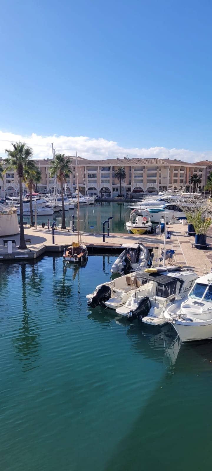 Appartement Au Bord De Mer - Fréjus