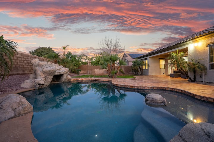 High End | Heat/cool Pool & Fire Pit W/golf Nearby - Chandler, AZ