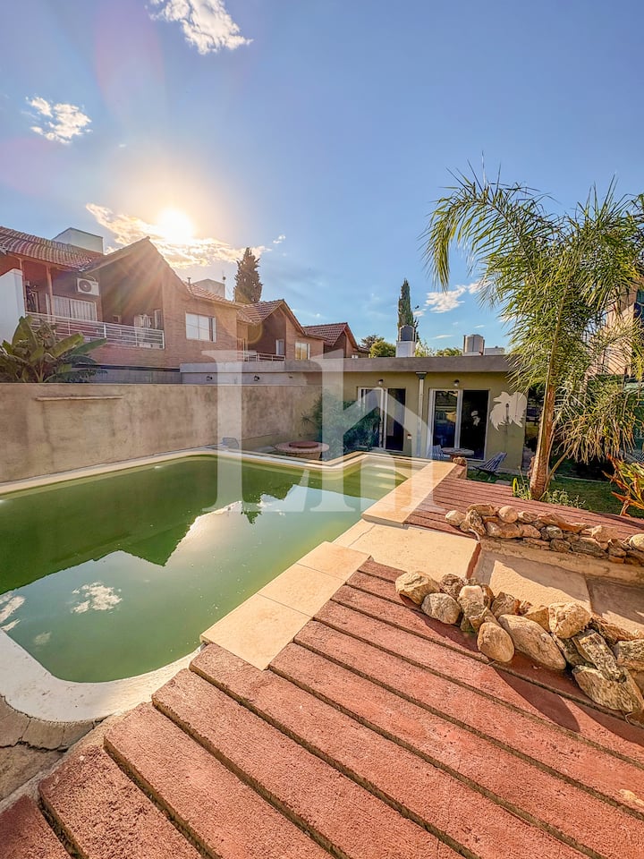 House - 2 Bedrooms - Pool - Parking - Villa Carlos Paz