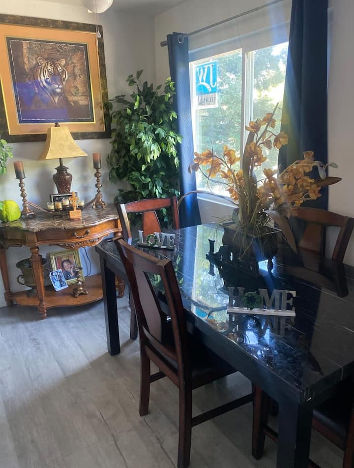 Room For Rent ! - Rancho Cordova, CA