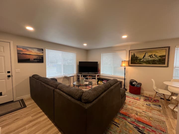 Your Home Away From Home Awaits! - Fife, WA