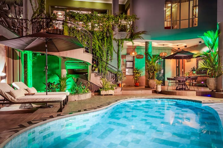 Apartamento Tropical En Hotel Boutique En El Oeste - Cali