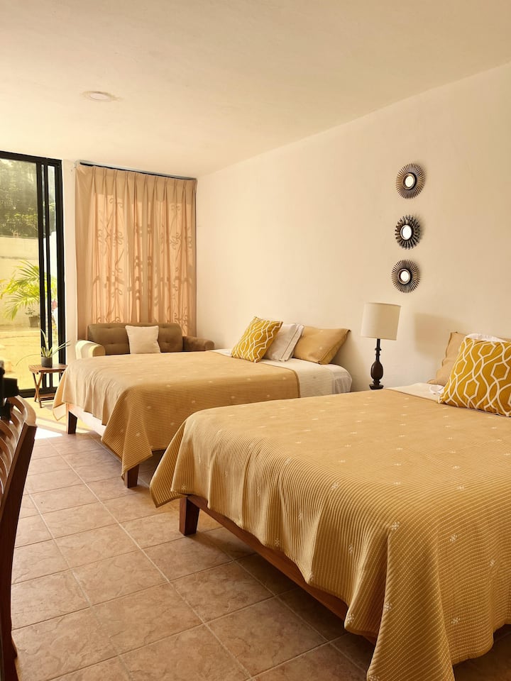 Yuxtal: Lugar De Descanso. - Mérida