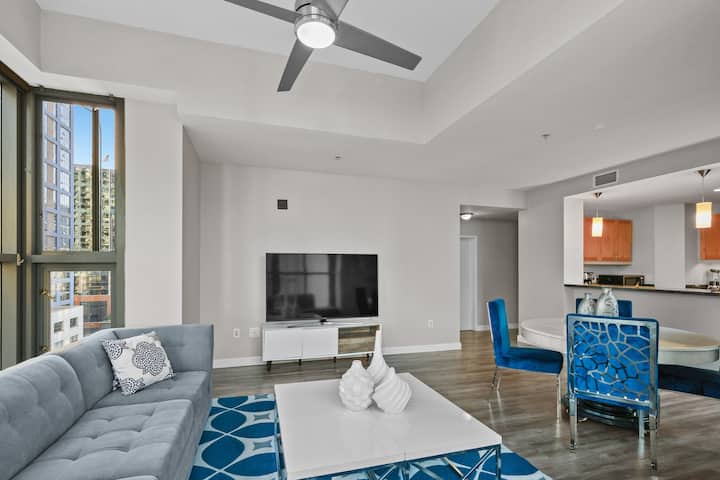 Live Work Play Gaslamp W/ 2 Bed Walk To Comic-con - Coronado, CA