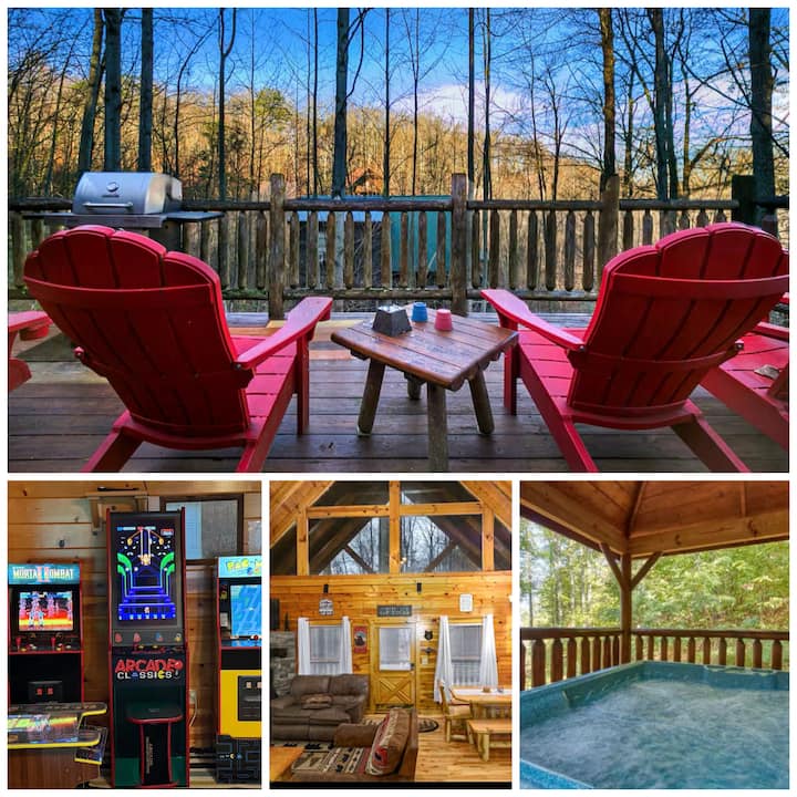Pet Friendly | Arcade | Gazebo Hot Tub I Billiards - Gatlinburg, TN