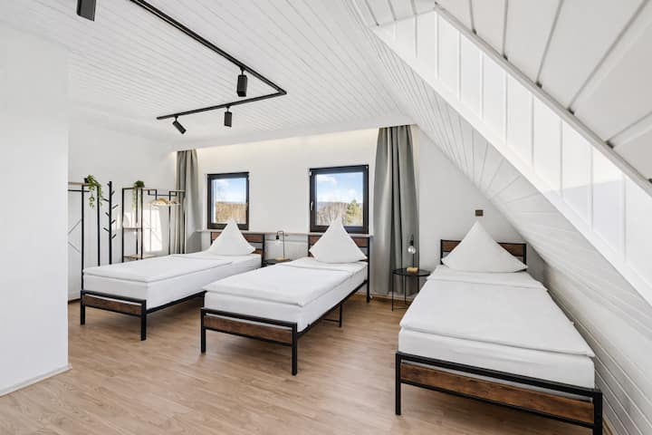 Charmantes 2 Br Apartment Mit Parkplatz - Weiden in der Oberpfalz