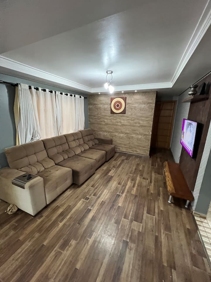 Casa / Lazer /  
Ponta Grossa / 20km Vila Velha - Ponta Grossa