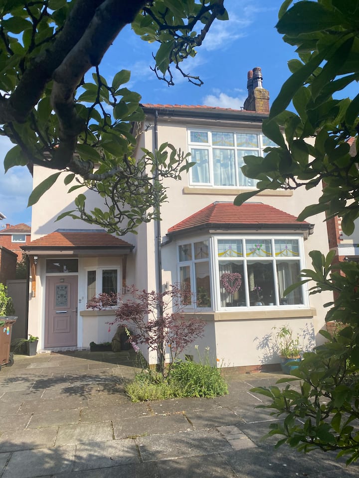 Royal Birkdale 3 Bed Detached - Southport . - Southport