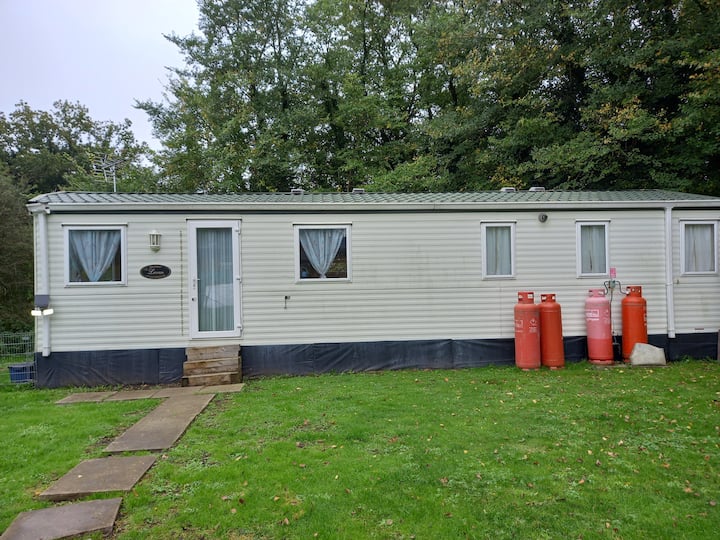 The Beehive's Country Retreat - Hertfordshire