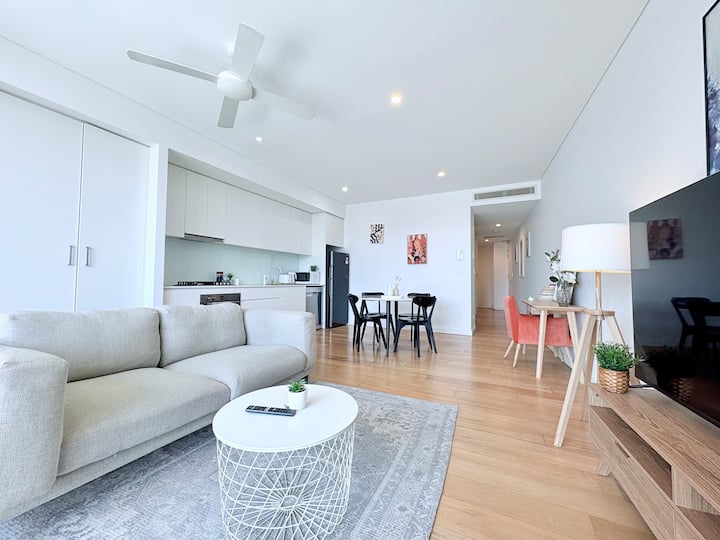 Walk Everywhere! 2br Apt Next To Central Station - Surry Hills