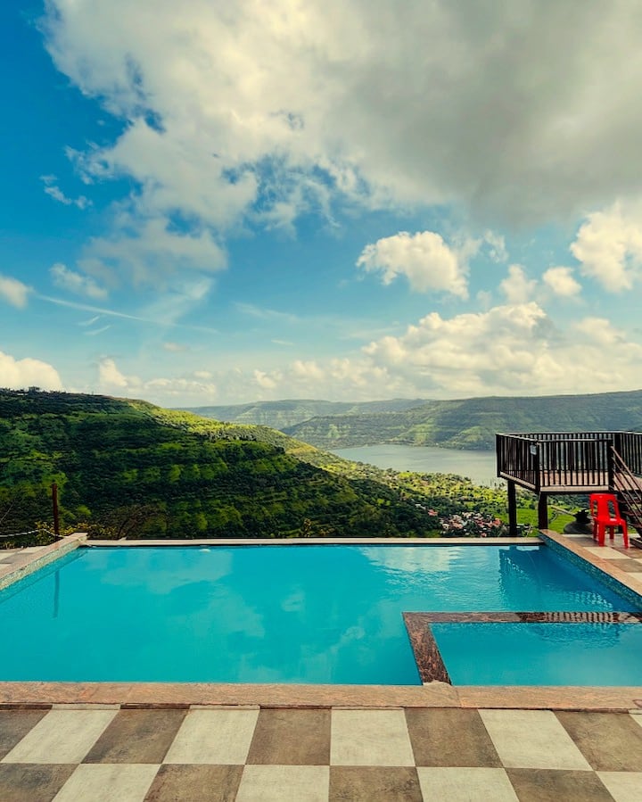Vinayaka’s (Paramount) 2 Bhk With Lake View - Wai