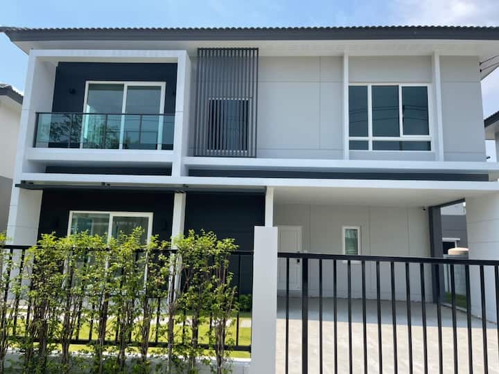 New Nature Family House,bangkok - Aéroport Suvarnabhumi de Bangkok (BKK)