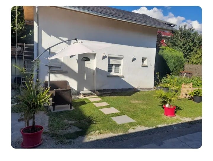 Studio Climatisé Avec Terrasse - Albertville