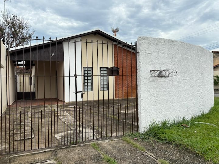 Casa Próxima Ao Santuário Nsa - Aparecida