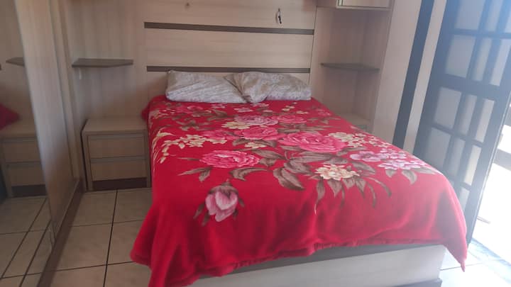 Apto Quarto Suíte Sala Varanda - Criciúma