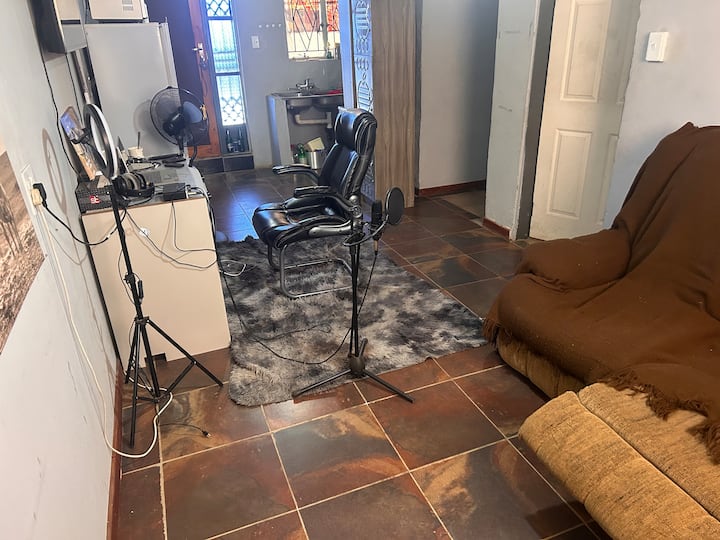 Home Studio Apartment - Hartswater