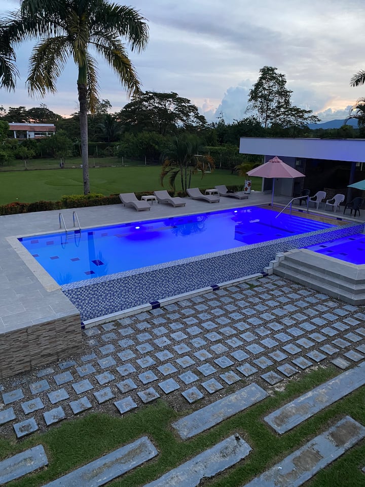 Country House, Wifi+pool At Meta - Restrepo