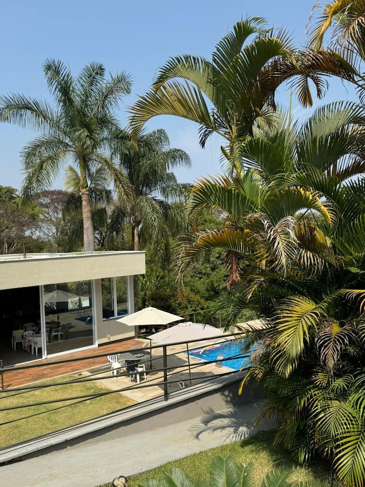 Sítio Diferenciado: Piscina Aquecida O Ano Todo - Esmeraldas