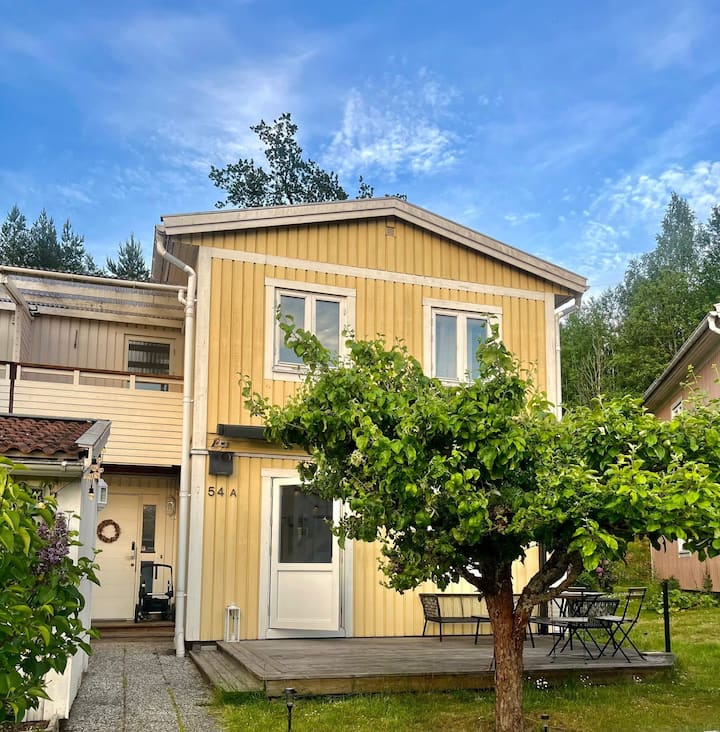 Familjevänligt Radhus Nära Natur - Stockholm