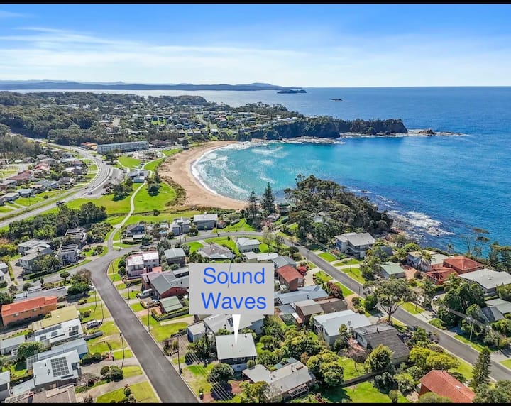 Sound Waves
300m From Malua Bay Beach/pet Friendly - Malua Bay