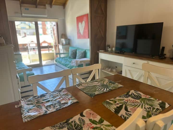 Dpto. A 1 Cuadra Del Mar - Villa Gesell