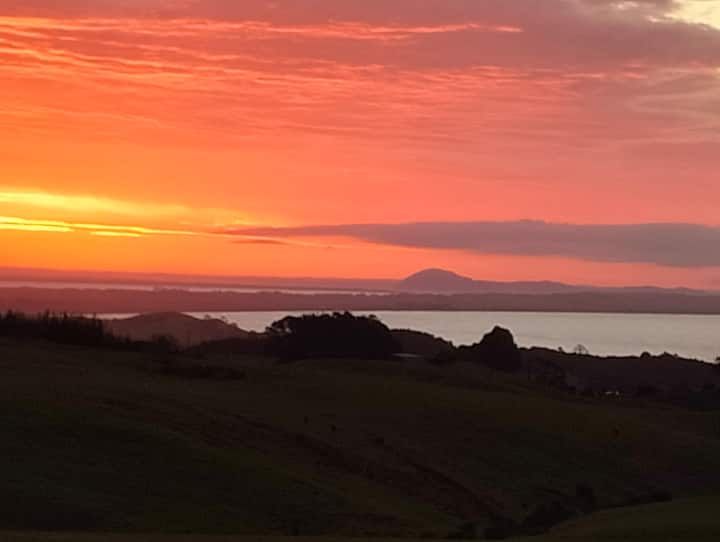Stunning Water Views - Mangōnui
