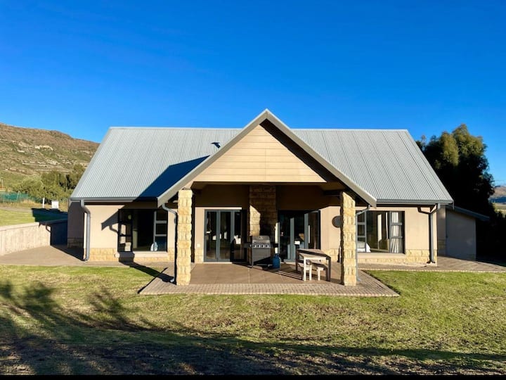 Cute And Quirky Clarens - Clarens
