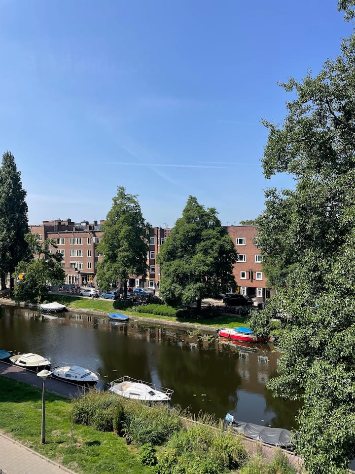 Cosy And Modern Apartment In Amsterdam - Ámsterdam