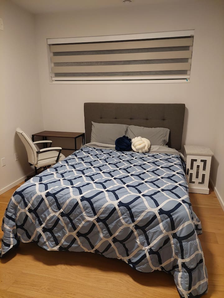 Luxury Stylish Room #1 - Woodinville, WA