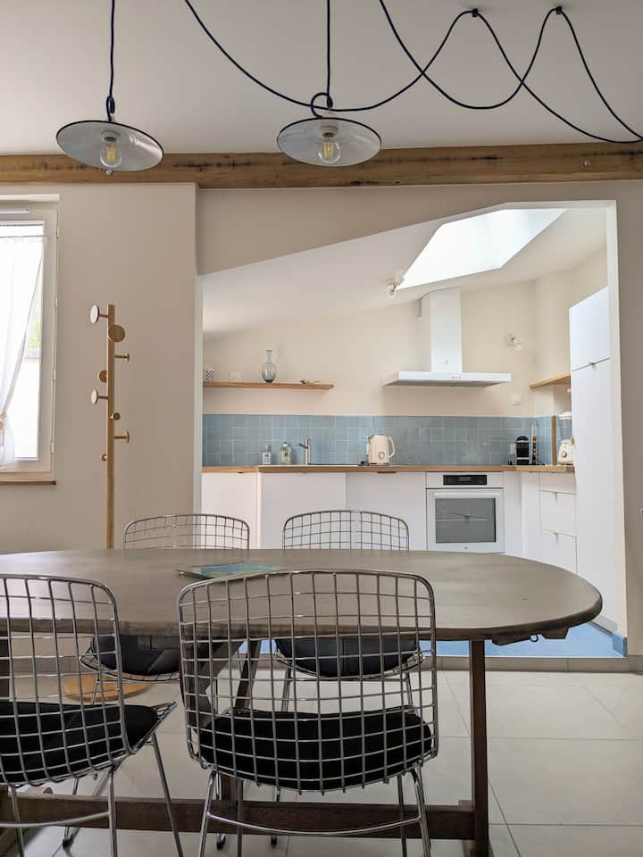 La Maison Bleue, 4 Pers, Centre Ville, Jardin - Dijon