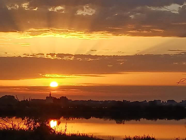 Maison, Au Cœur Des Remparts - Saint-Laurent-d'Aigouze