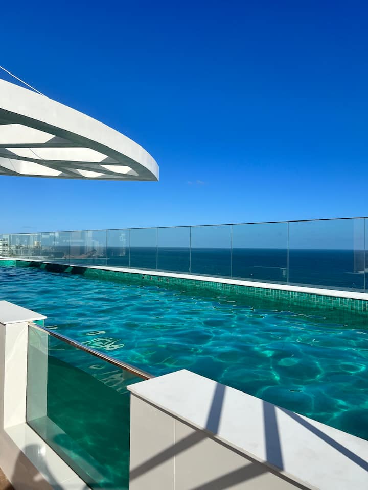 Apto Luxo No Edf. Nau Barra - Bahía