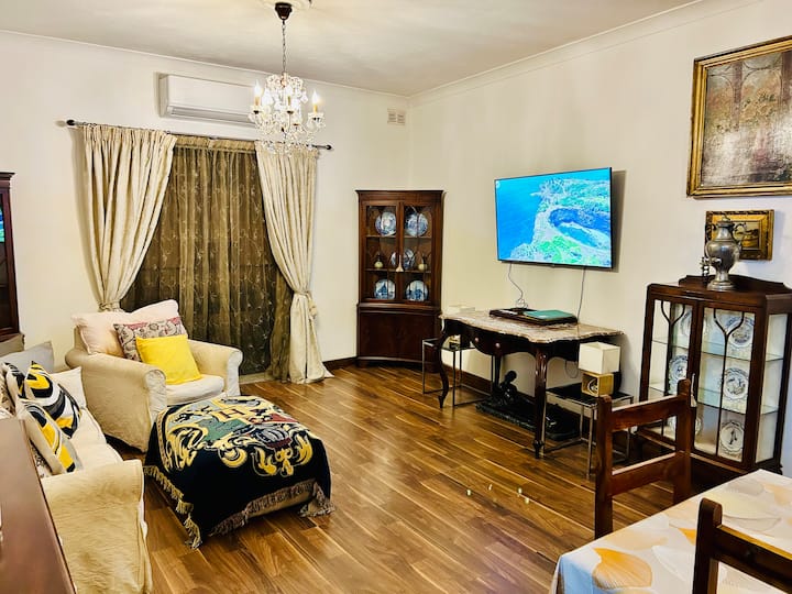 Xl Central Home 4-br Close To St.julian’s & Sliema - Malta
