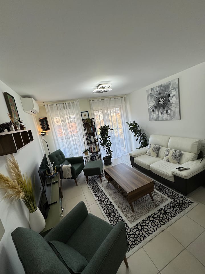 Chambre Dans Bel Appartement - Beaulieu-sur-Mer