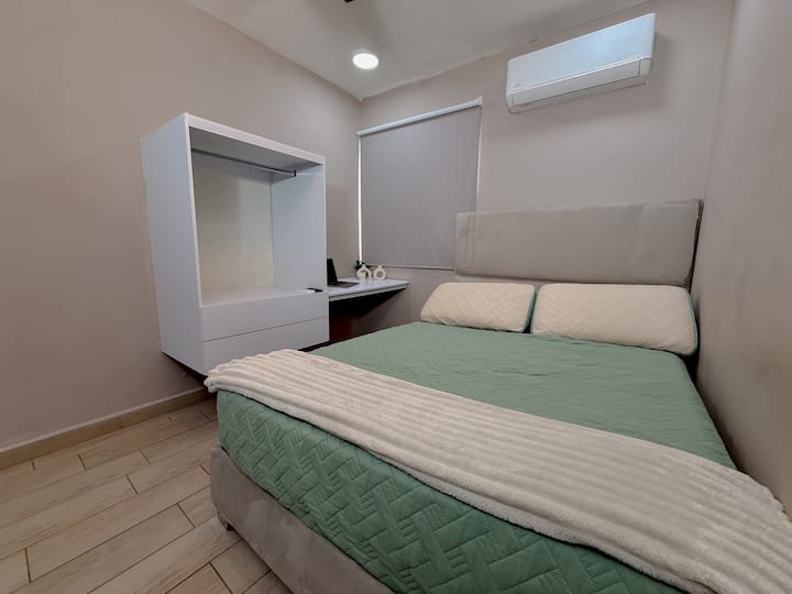 Suite Privada Con Baño • Barrioantiguo/sanpedro - Monterrey