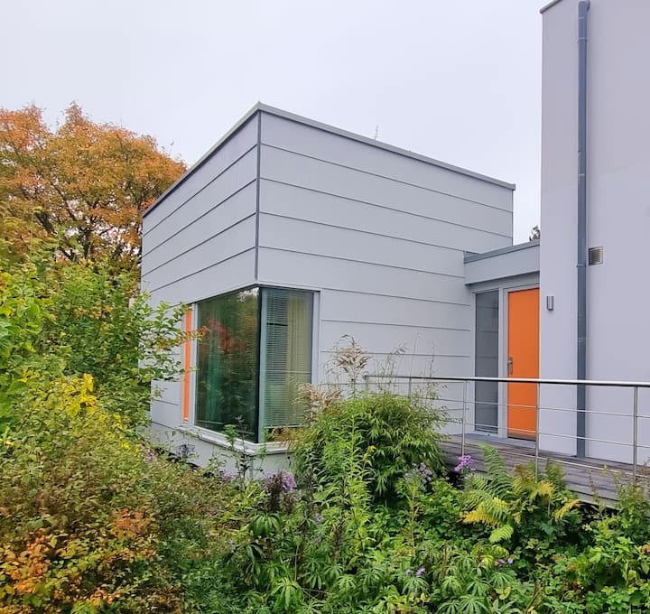 Größzügiges Modernes Apartment Mit Garten, Citynah - Vellmar