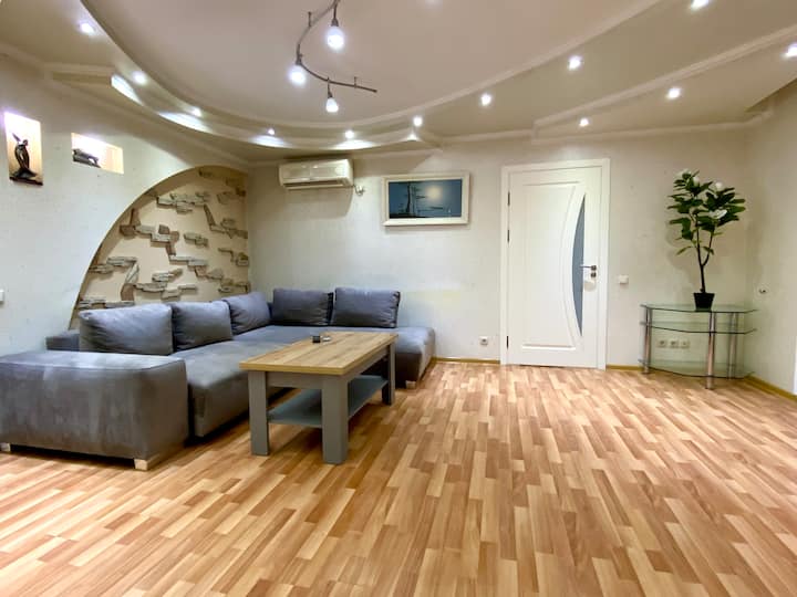Apartament 2 Dormitoare Central - Kisjenő