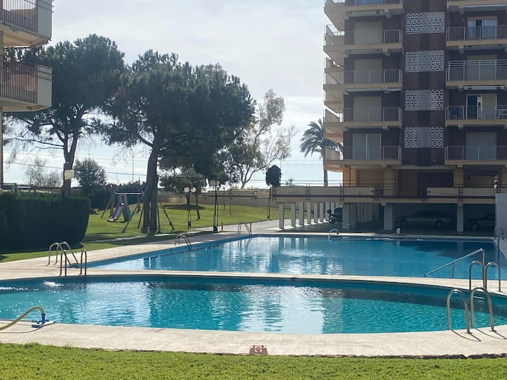 Apto. Con Terraza Y Piscina · Acceso Directo Playa - Castellón de la Plana