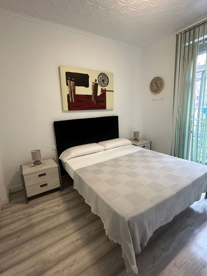 Habitación En Valencia - La Torre