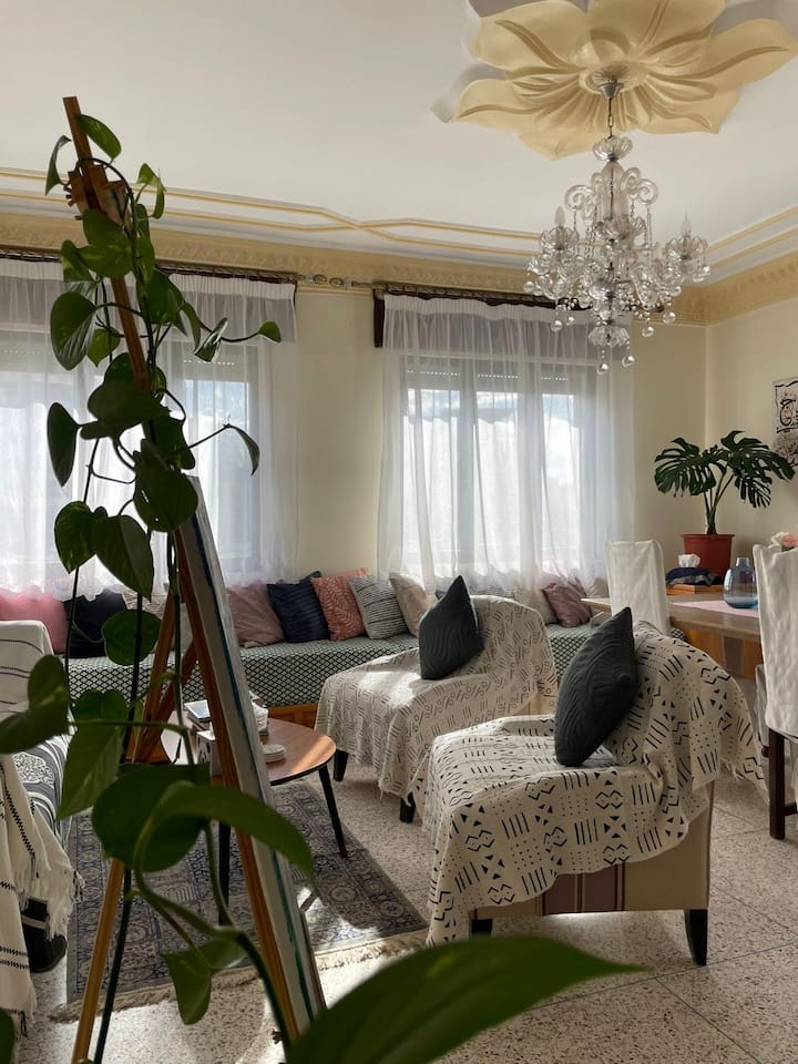Grand Appartement Ensoleillé Au Cœur De Tanger - Tangier