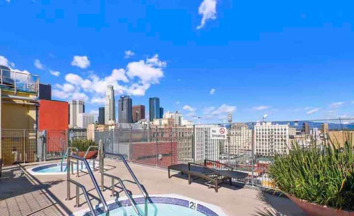 Penthouse Loft W/ Great Views In Trendy Dtla Bldg. - Los Angeles, CA