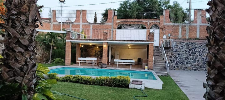 Villa En Cocoyoc Para 15 Pax Con Alberca Privada. - Cuautla