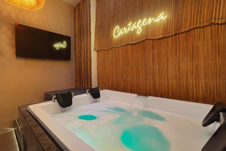 Lux Lofts: Jacuzzis Privados Delante De La Playa - Cartagena de Indias