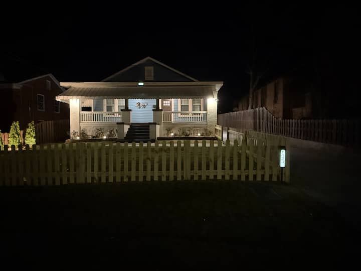 Modern 2b/2b Home Downtown Montgomery - Montgomery, AL