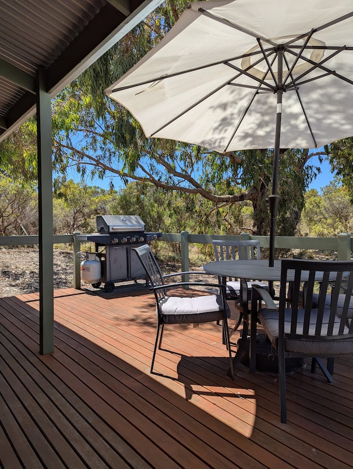 Nature's Embrace | The Pelican Cabin - Kangaroo Island