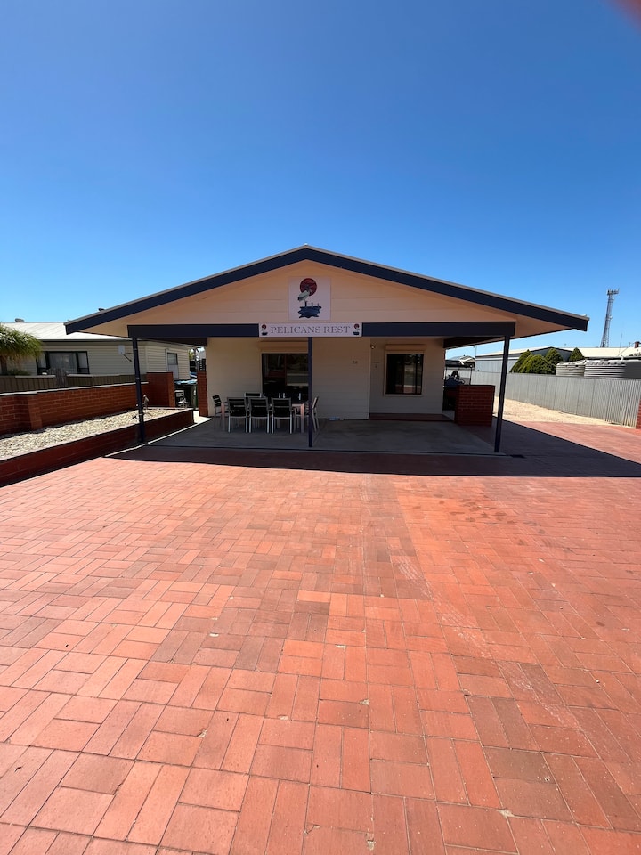 Contemporary Style Home - Streaky Bay