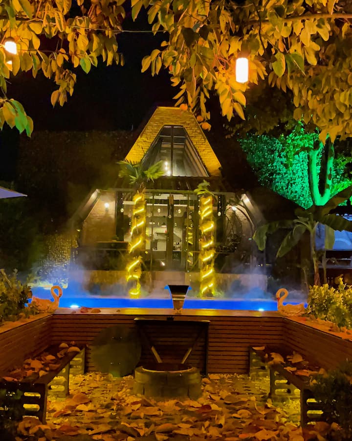 Sapanca Arkabahçe
Jakuzi/sinema/ısıtmalı Havuz - Sapanca